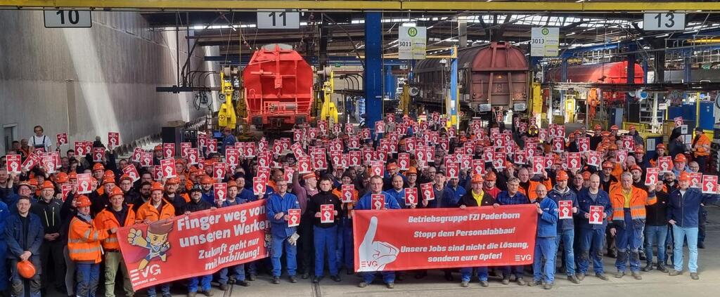 Gegen die drohende Schließung der DB Fahrzeuginstandhaltung - Werk Paderborn | WeAct